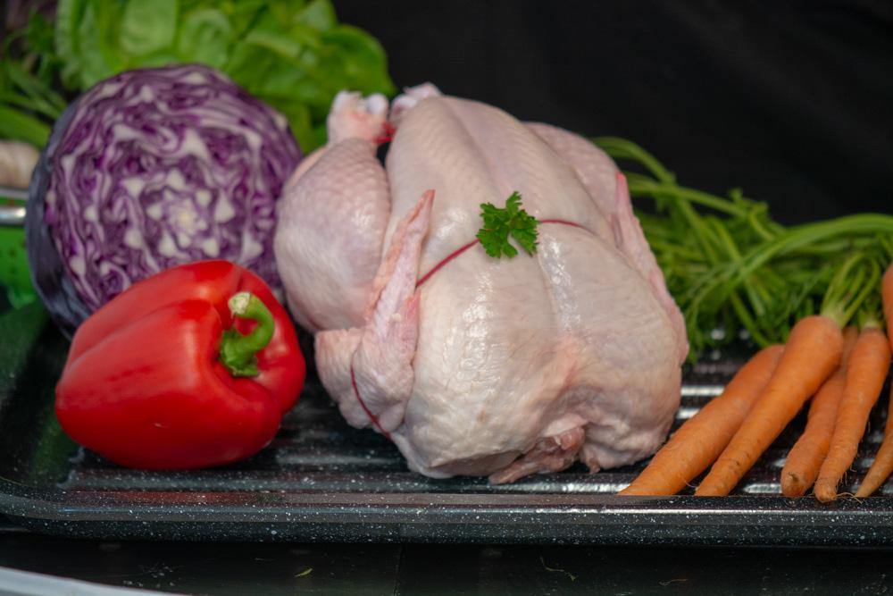 Poulet entier ~ Boîte 12 lbs - Boucherie Bellerose